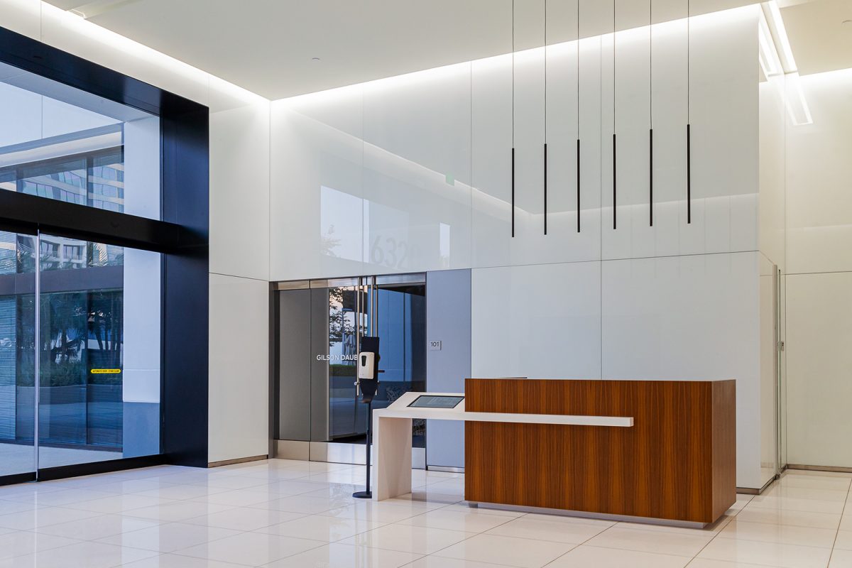 Full Wall Glass Systems | Canoga Trillium | Surface Products